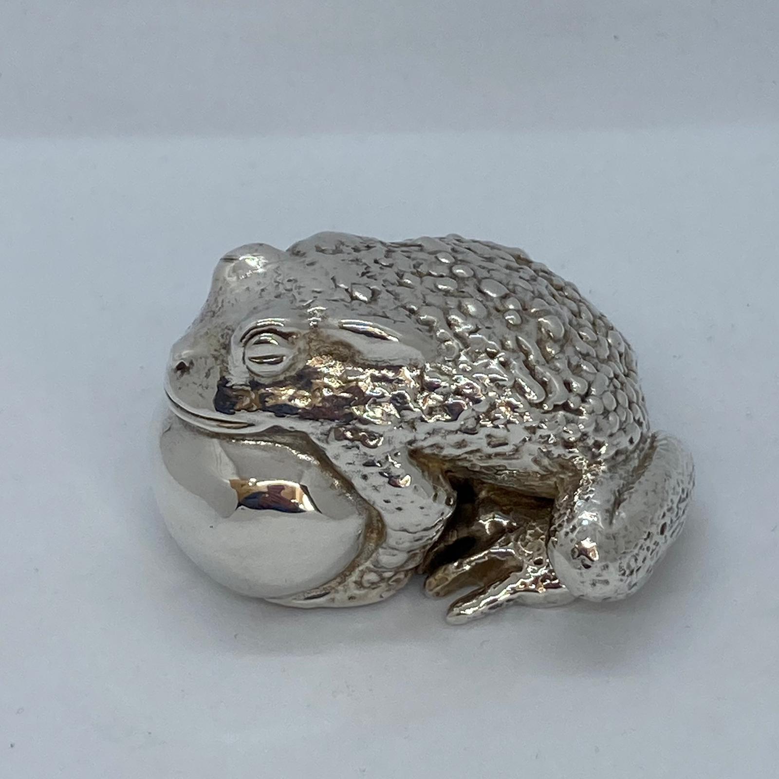 Silver Paperweight Modelled As A Toad Import Hallmarks – Brooklands ...